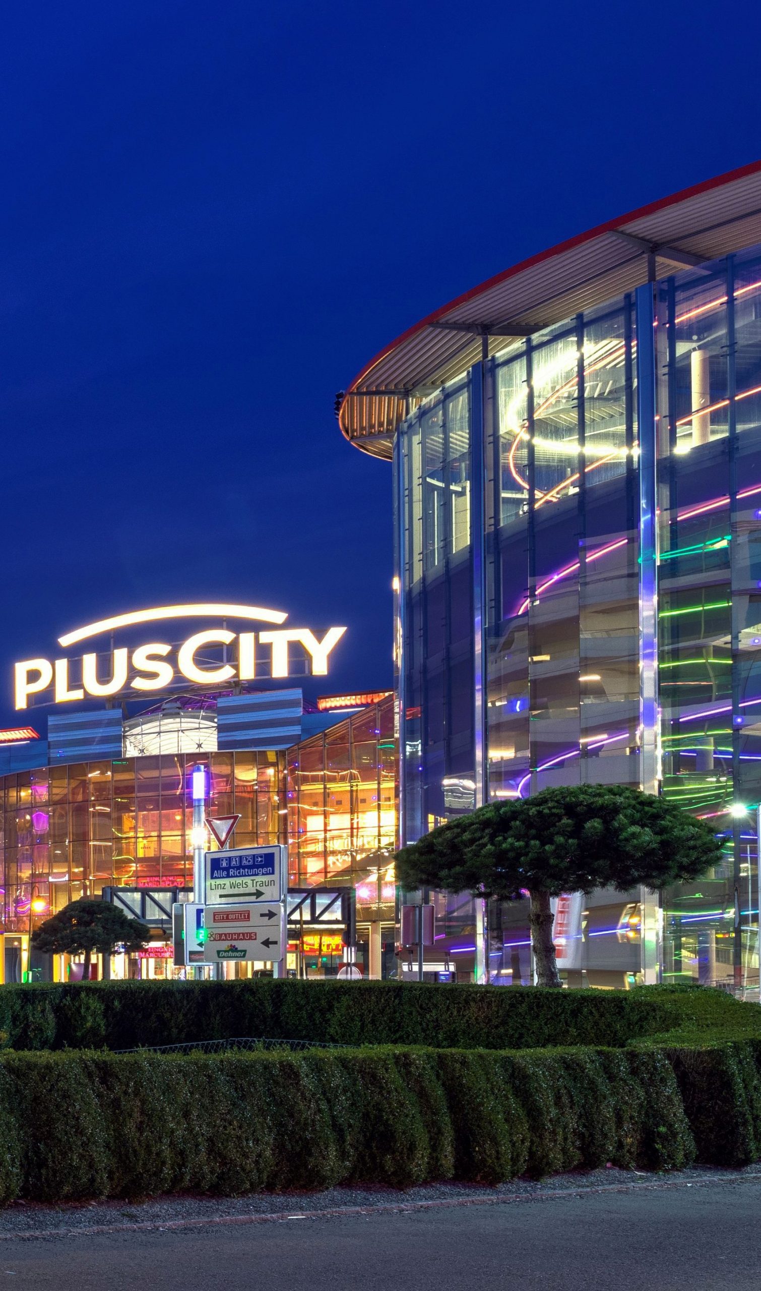 PAM. – Retail | Malls | Consultants